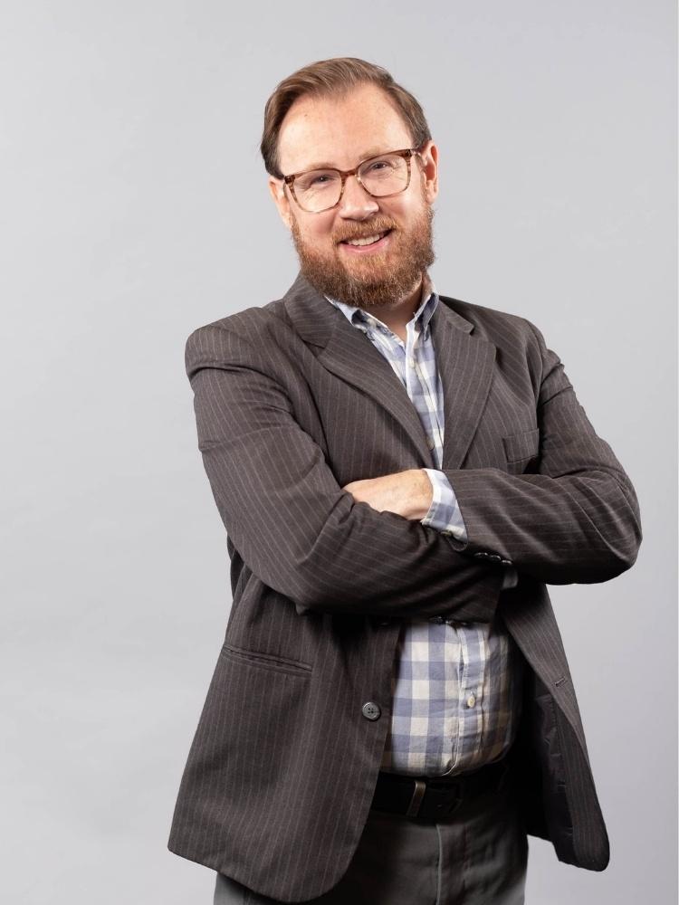 MCAN awards $20,000 grant to Oakland80 | Michigan College Access Network